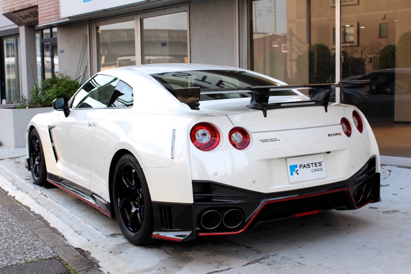 日産 GT-R NISNO 中古車 情報 | FASTES'CARS
